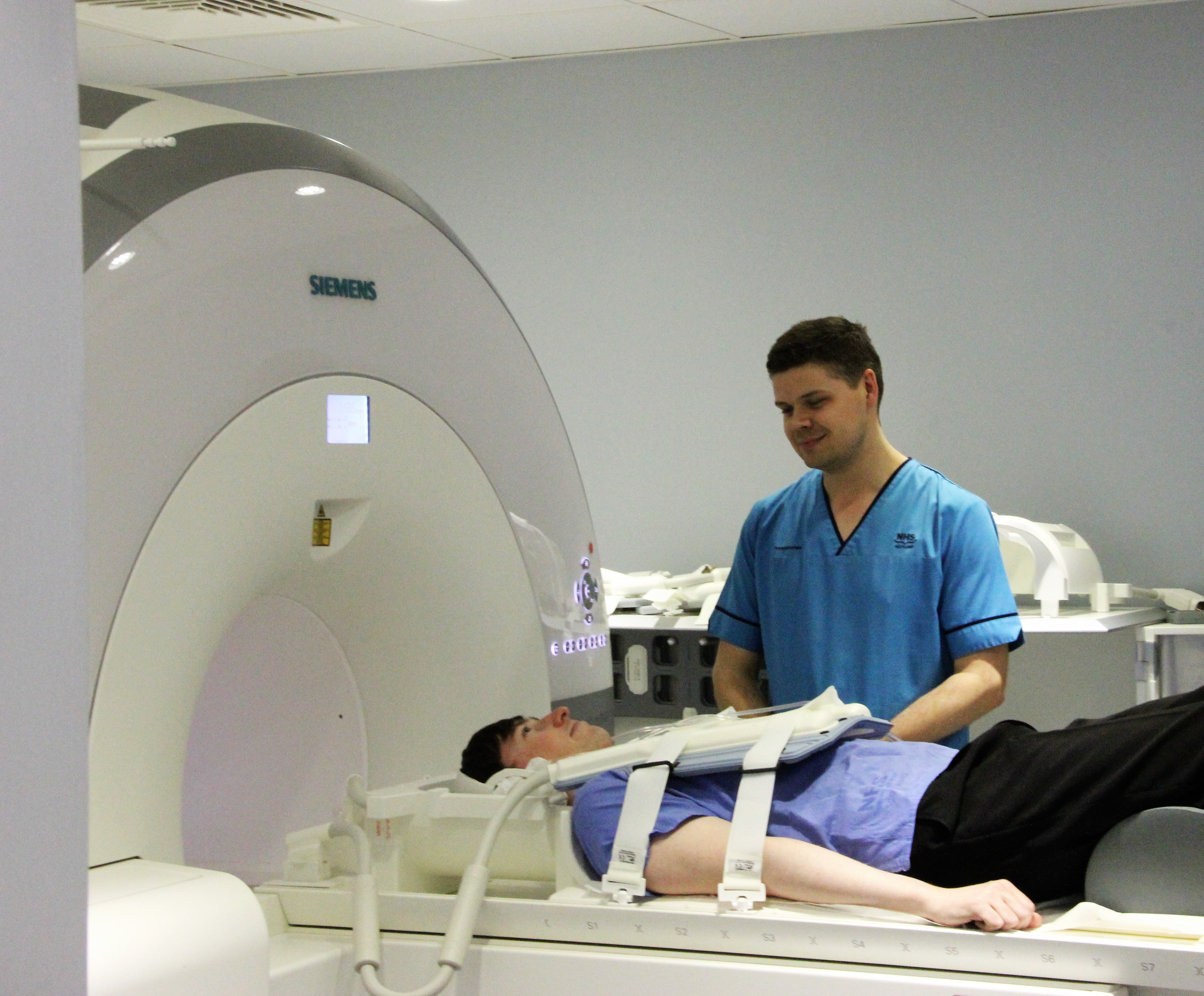 What is a PET-MR scan? | Clinical Sciences